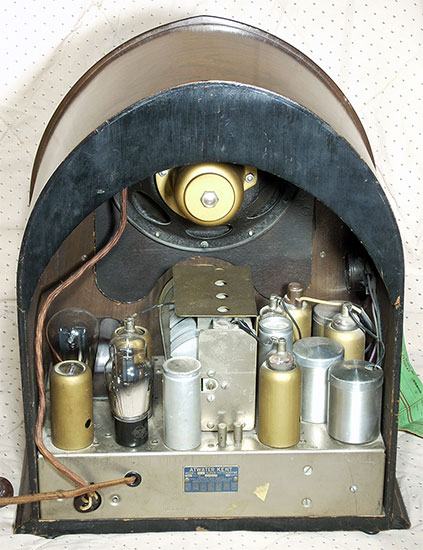 Radios - Atwater Kent 558 1932