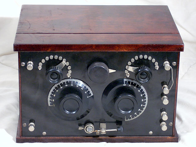 Vintage Radio 1920s